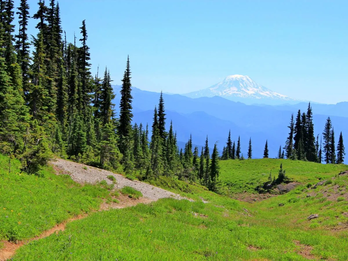 6 Beautiful Backpacking Loop Trails in the Pacific Northwest ...